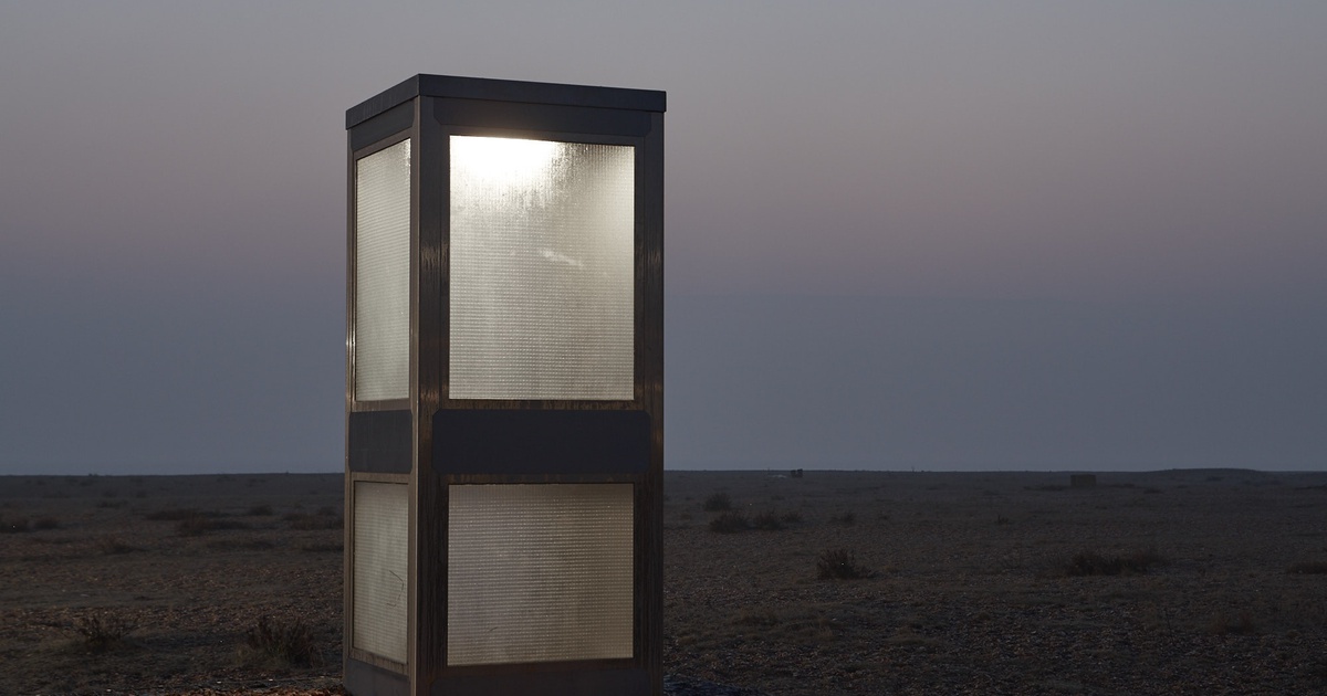 Joe Sweeney | +44 LEAVE A MESSAGE FOR EUROPE | Cob Gallery